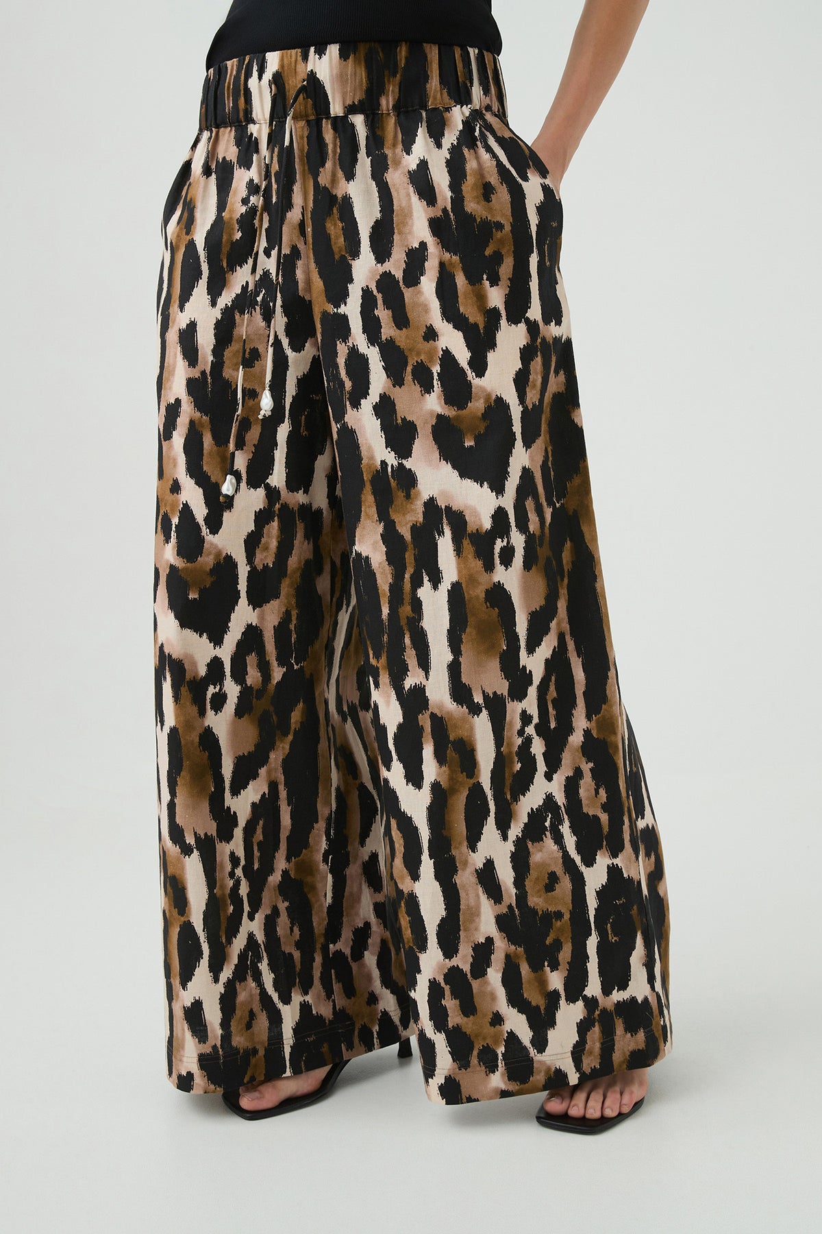 Airlie Relaxed Pants | Animal | Aje Studio – Aje International