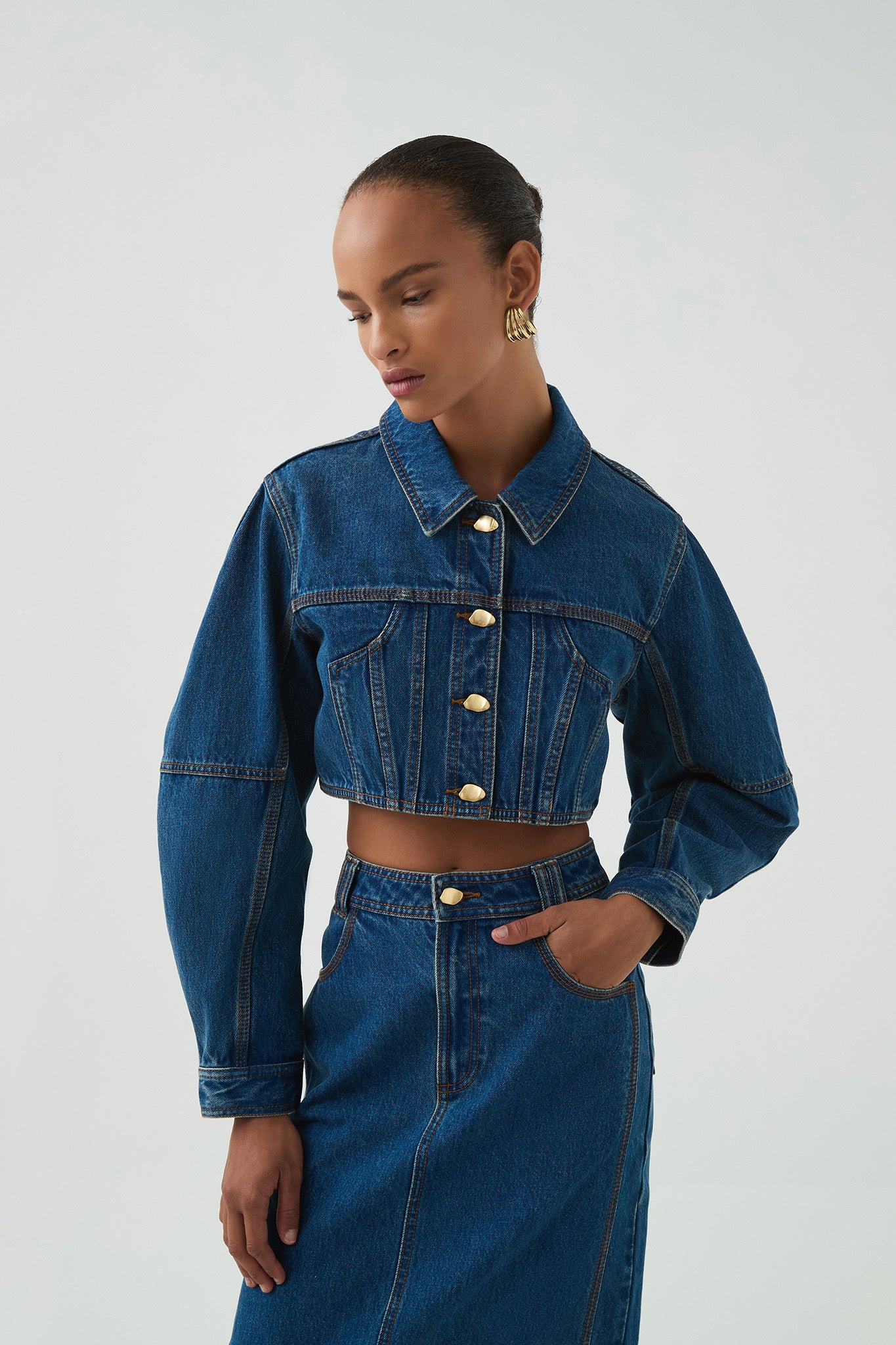 Phoenix Cropped Denim Jacket | Classic Wash | Aje – Aje ROW