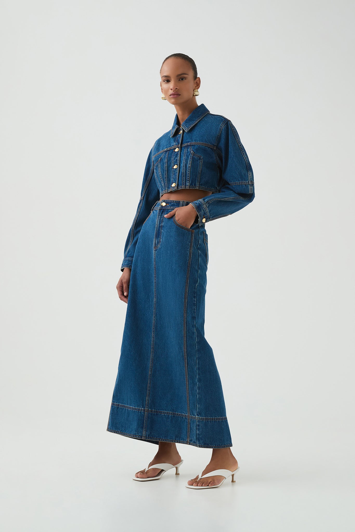 Phoenix Cropped Denim Jacket | Classic Wash | Aje – Aje ROW