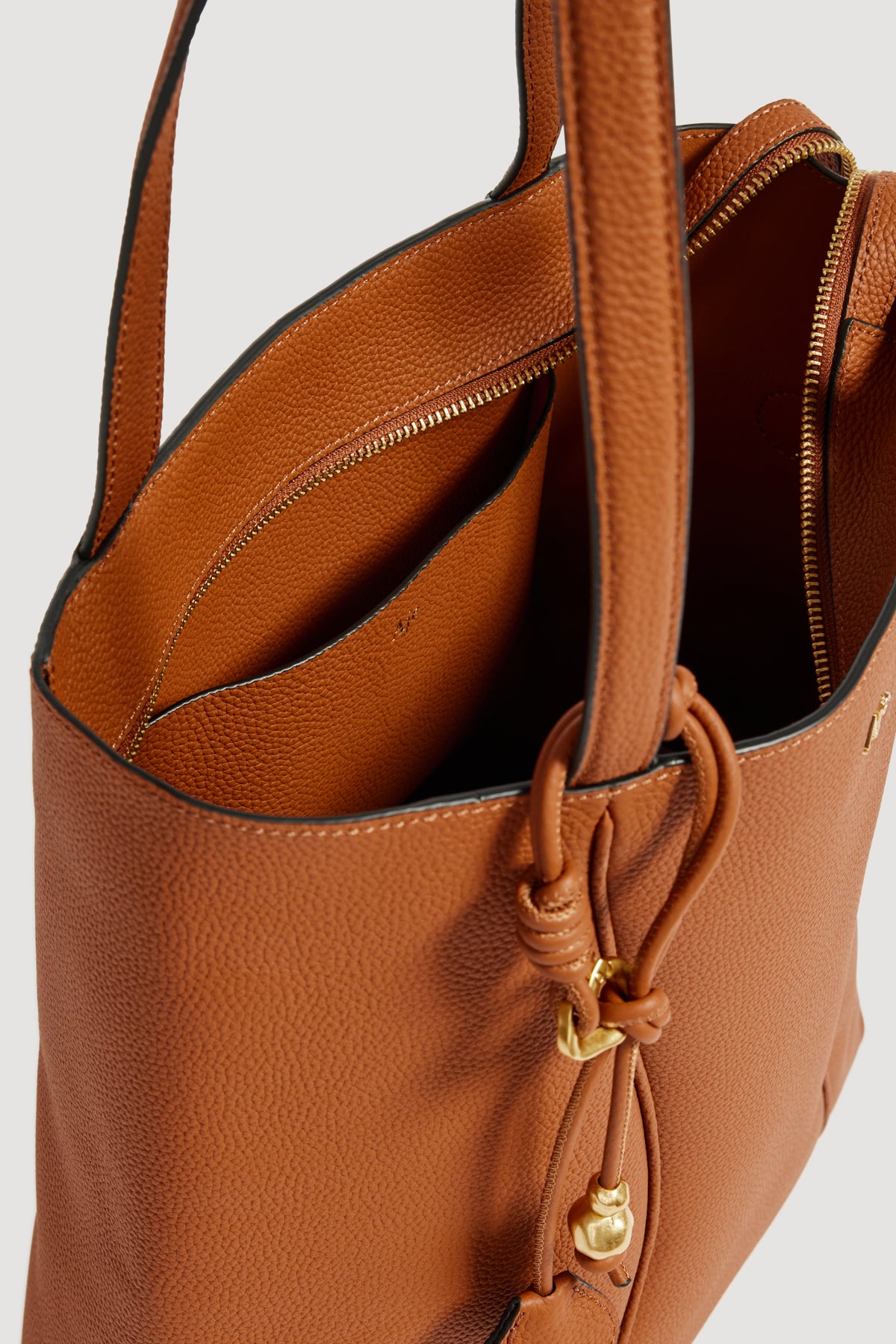 Untold Portrait Tote | Spiced Chai | Aje – Aje ROW