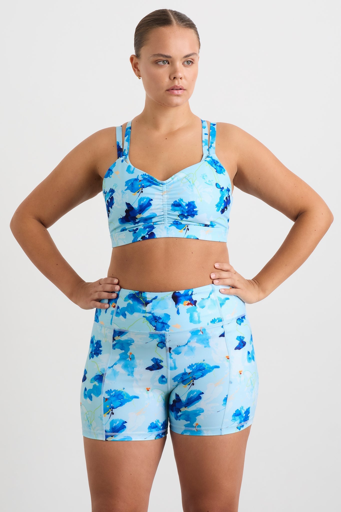 Double Layer Crossback Bra 350 | EXPRESSIVE FLORAL | AJE ATHLETICA ...